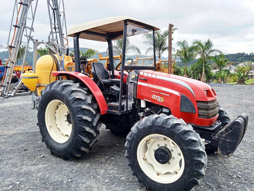 Trator 4x4 Yanmar Agritech 1185-S Turbo 85cv ano: 2017 - Silva Tratores ...