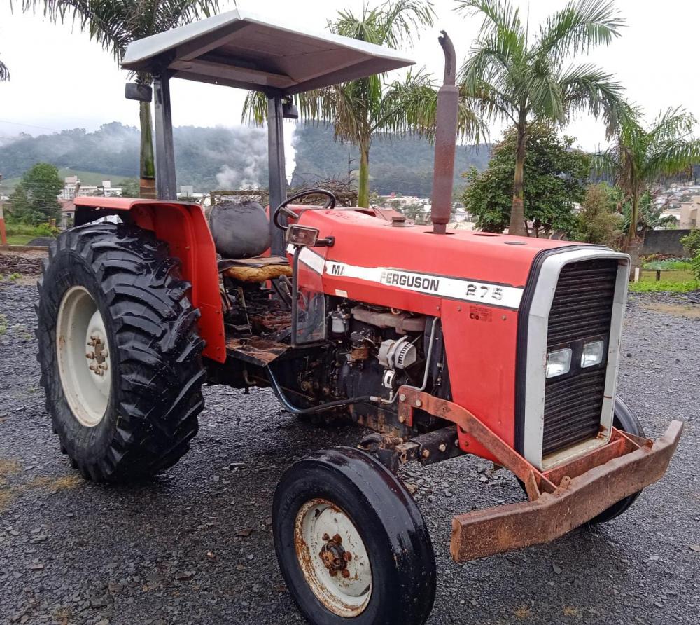 Trator 4x2 Massey Ferguson MF275 série 03 alavancas, c/ saída comando ...